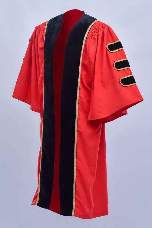 Best Graduation Cloaks, Hat,Scrolls,Pouchs,Garlands,Hoods In Sri Lanka