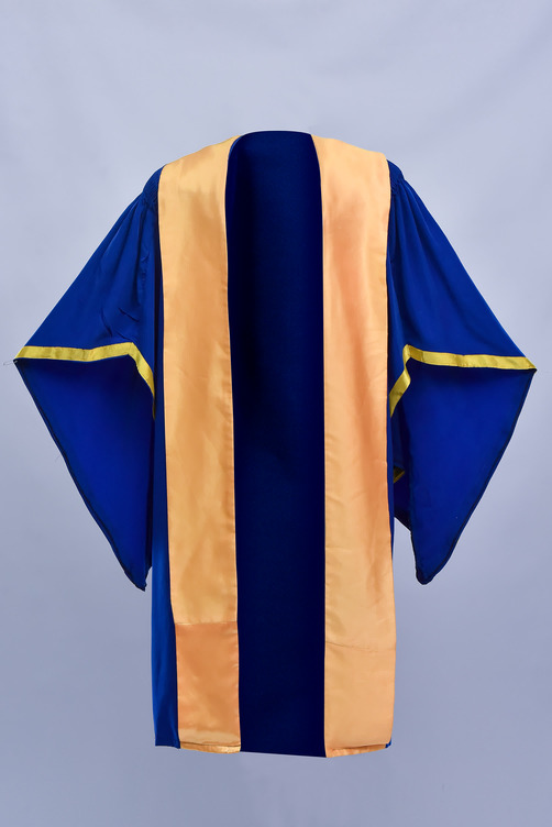 Best Graduation Cloaks, Hat,Scrolls,Pouchs,Garlands,Hoods In Sri Lanka