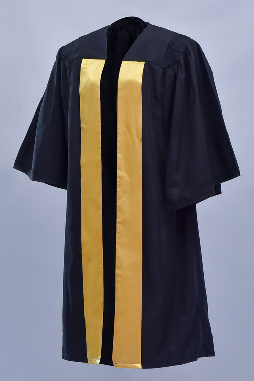 Best Graduation Cloaks, Hat,Scrolls,Pouchs,Garlands,Hoods In Sri Lanka
